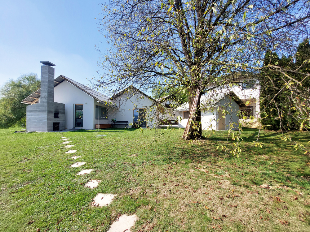 A House for Modest Residence | EUmies Awards