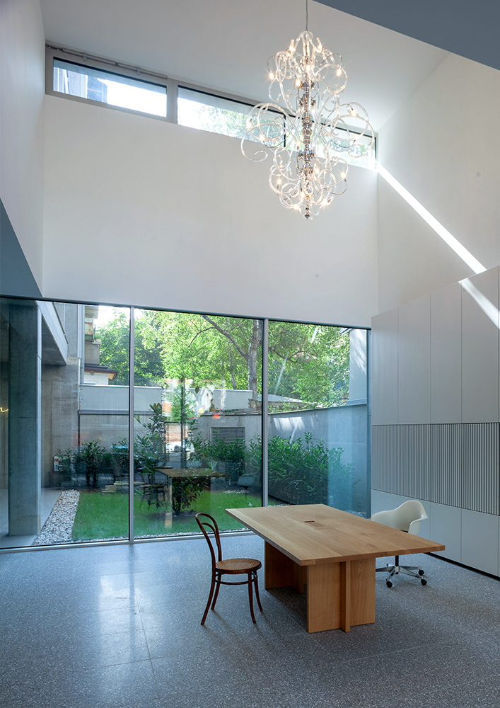 MIR office building | EUmies Awards